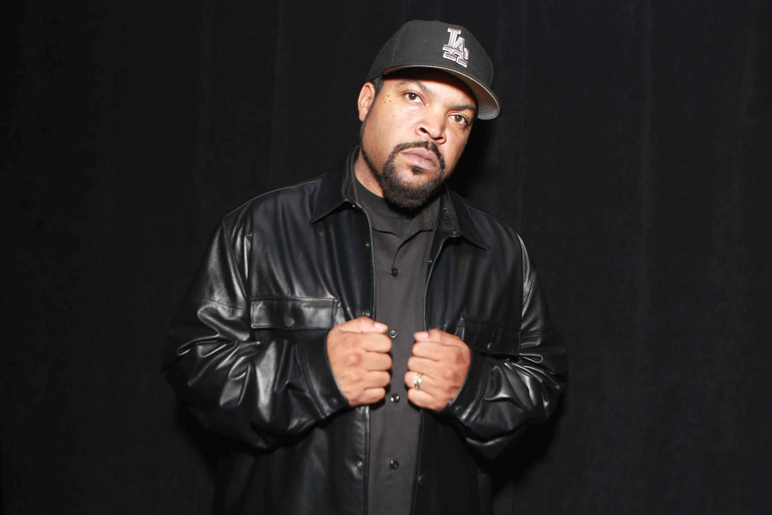 Ice Cube ปล่อยมิวสิควิดีโอเพลงใหม่ล่าสุด "Ain't Got No Haters ...